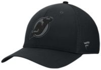 NHL Men's New Jersey Devils Black Structured Flexfit Hat | Dick's ...