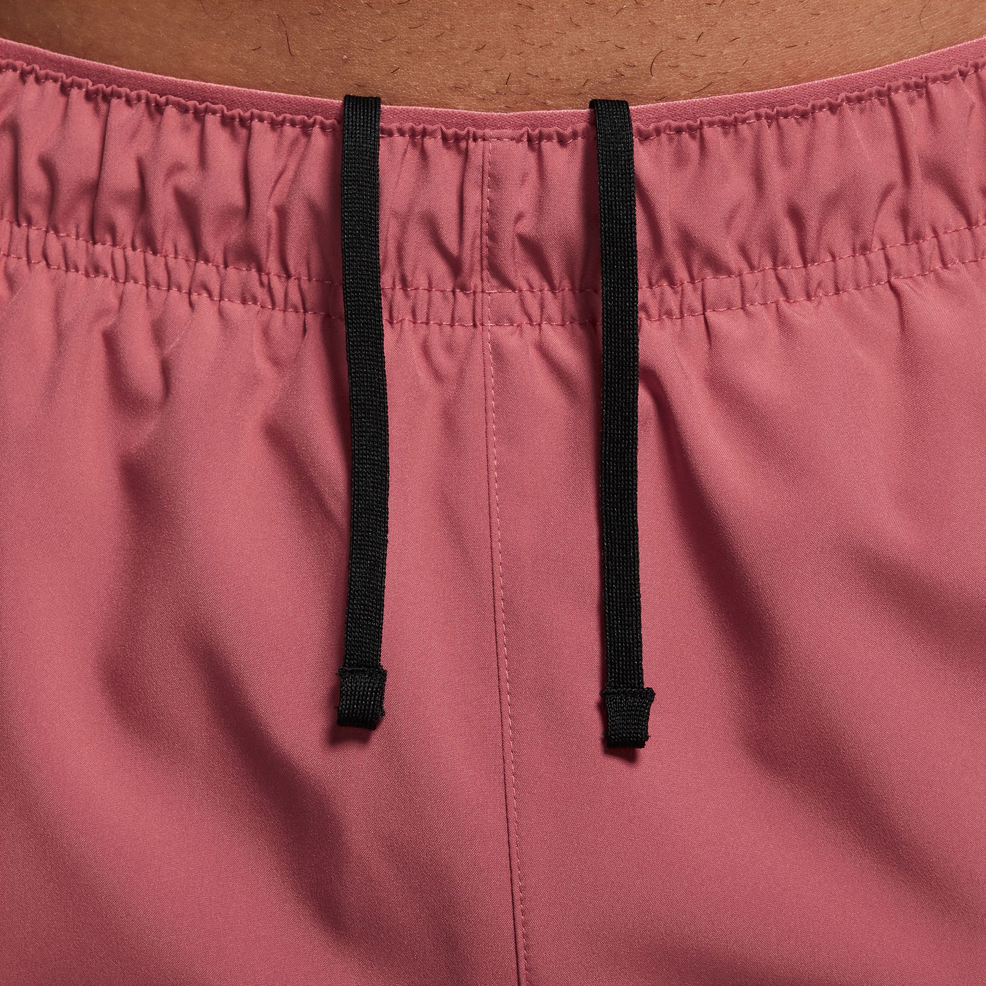 Dick's Sporting Goods Nike Men's Dri-FIT Challenger 5" Brief-Lined ...